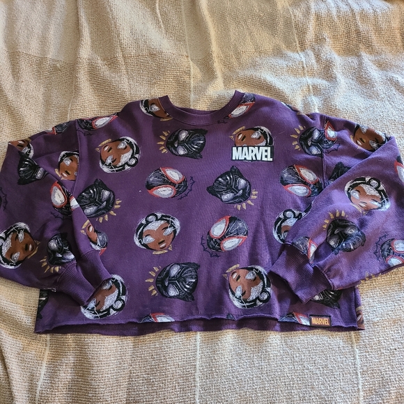 Marvel | Tops | Marvel Long Sleeve Crop Top | Poshmark